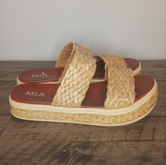 MIA | Shoes | Mia Kady Braided Straw Platform Sandals | Poshmark